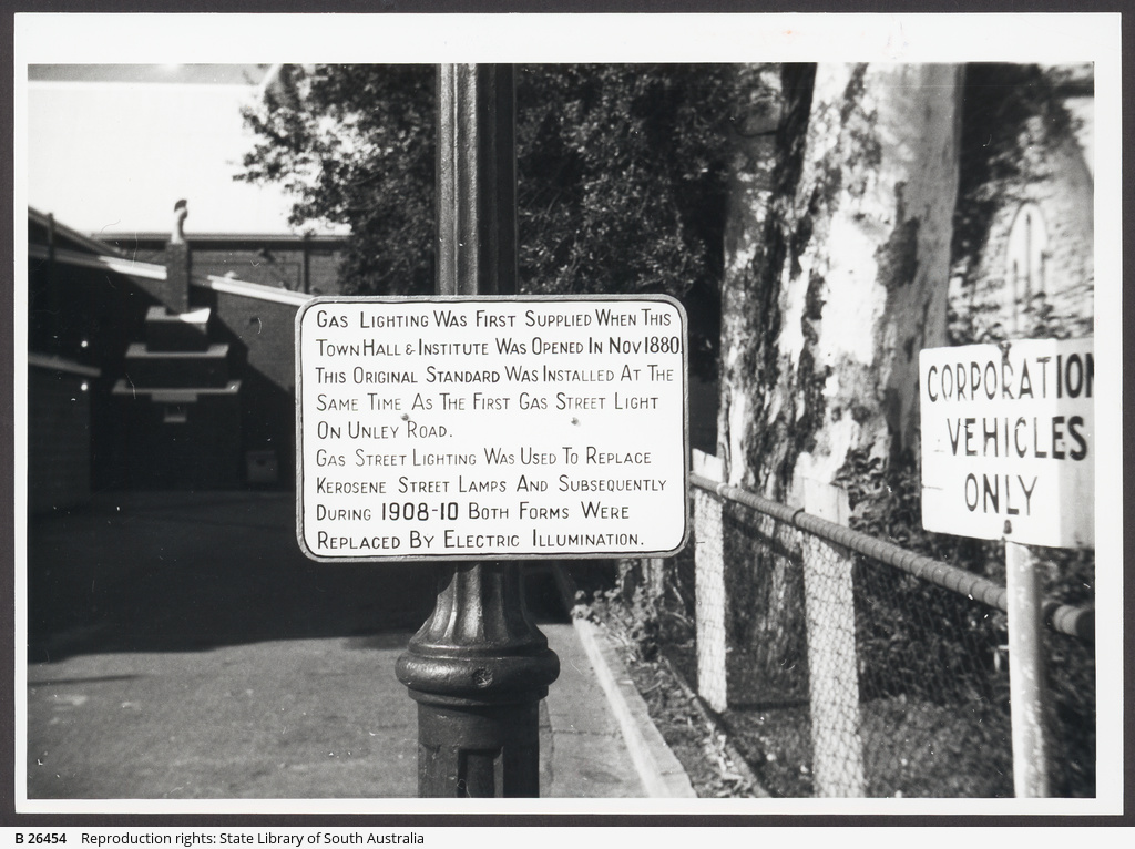 Old Light post, Unley • Photograph • State Library of South Australia