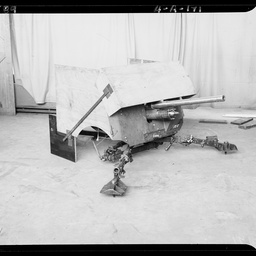 Anti-tank gun shields and patterns • Photograph • State Library of ...
