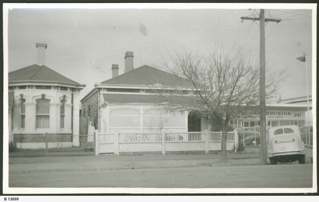 Flinders Street • Photograph • State Library of South Australia