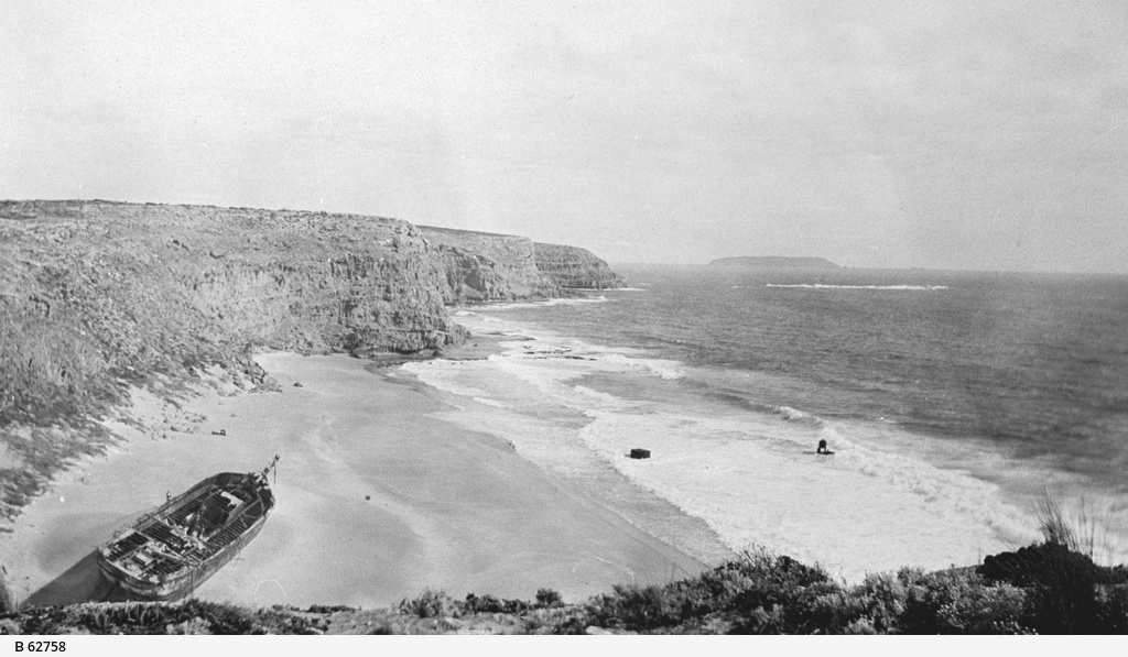 The wreck of the 'Ethel' • Photograph • State Library of South Australia