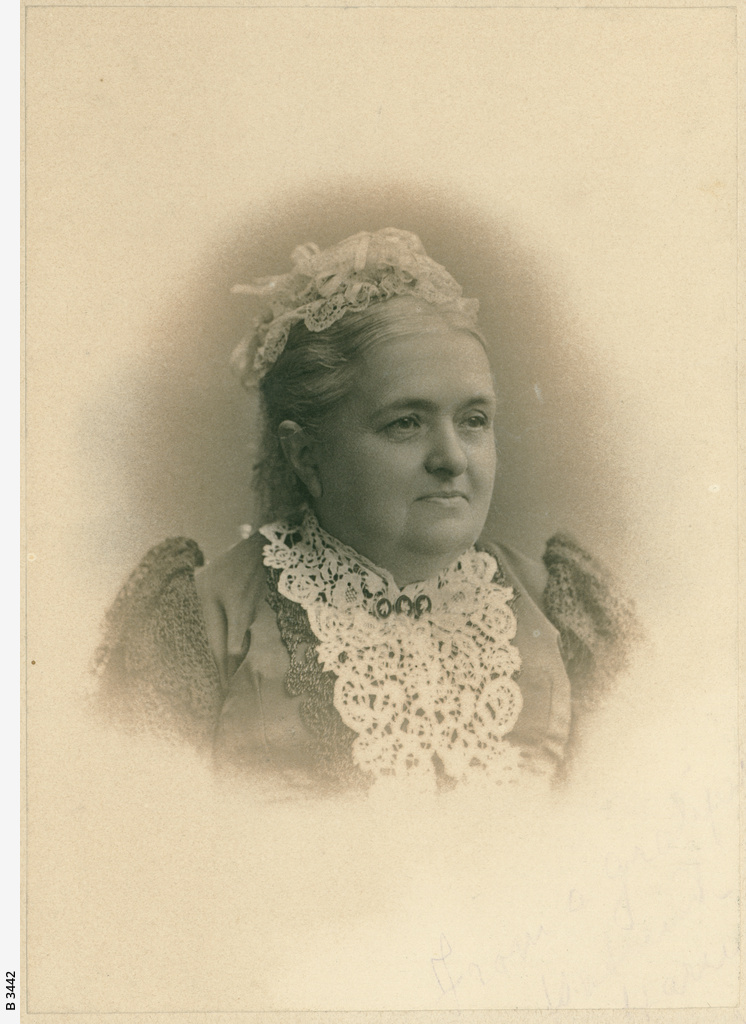 Mrs E. Harcus • Photograph • State Library of South Australia