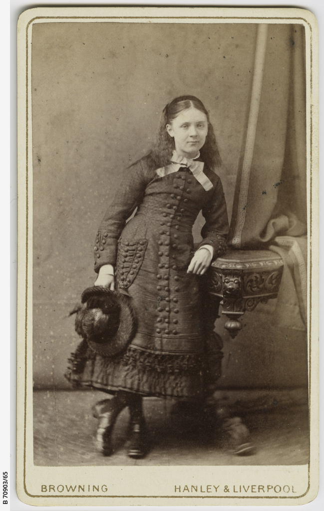 Unidentified girl • Photograph • State Library of South Australia