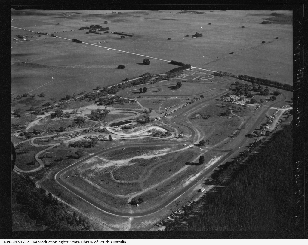 Aerial view of McNamara Park • Photograph • State Library of South ...