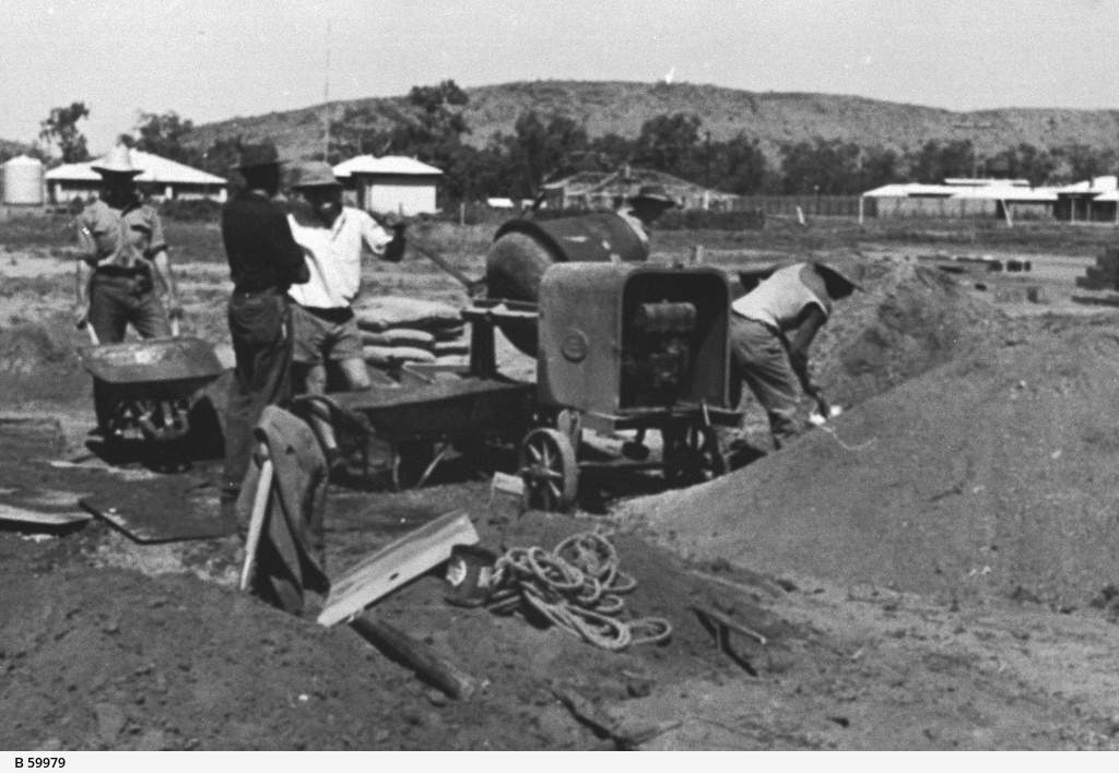 Development building in Alice Springs • Photograph • State Library of ...