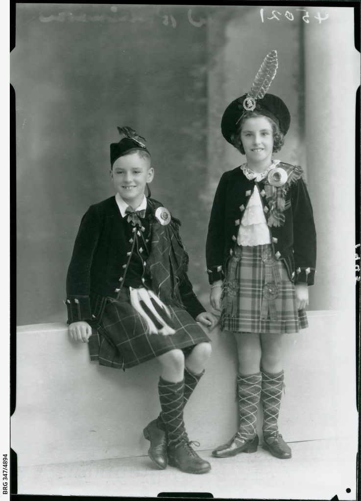 Robinson siblings • Photograph • State Library of South Australia