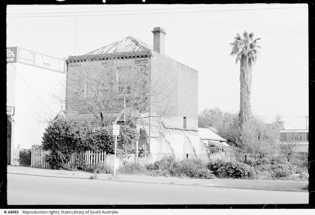 Kent Town • Photograph • State Library of South Australia
