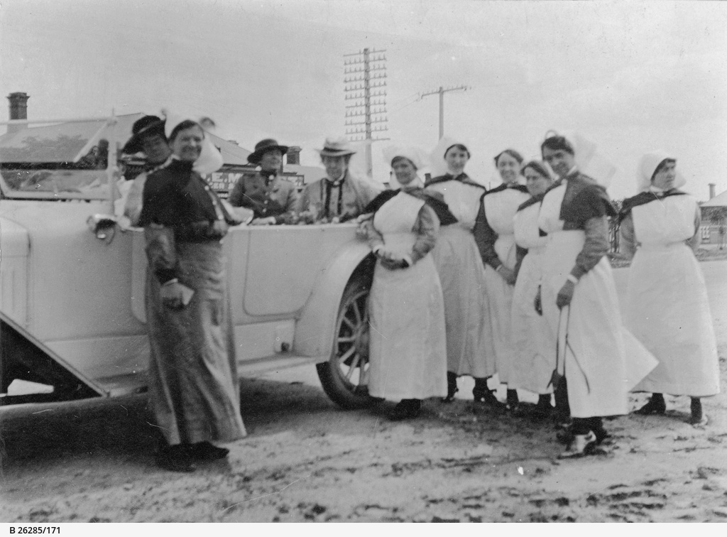 Keswick Hospital : Matron and sisters at 7th A.G.H • Photograph • State ...