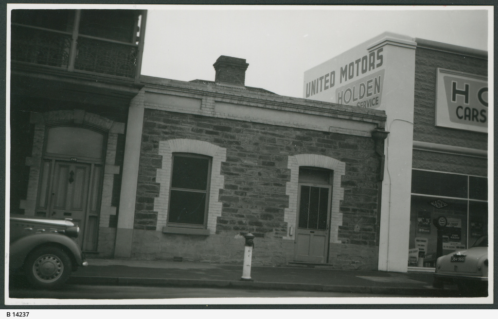 Pirie Street • Photograph • State Library of South Australia