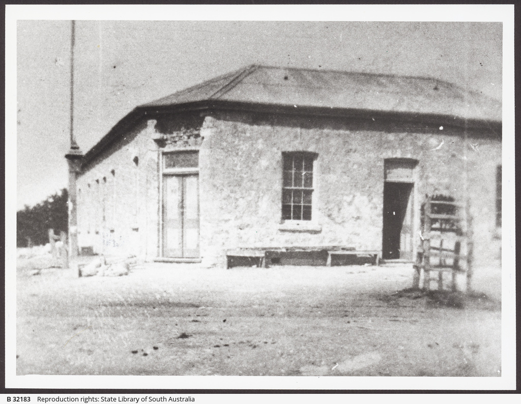 Warooka Hotel • Photograph • State Library of South Australia