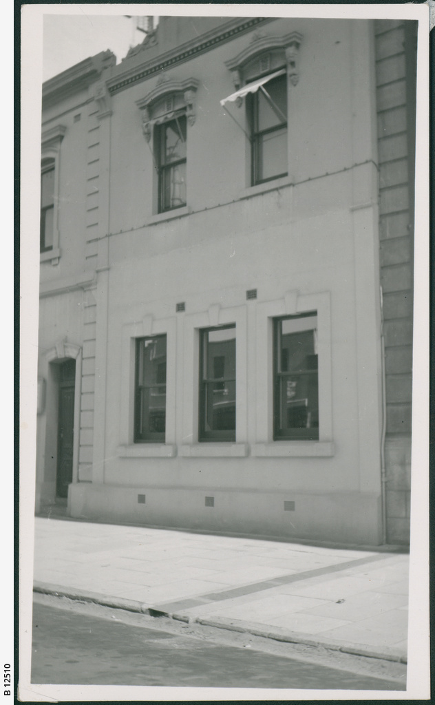 Flinders Street • Photograph • State Library of South Australia