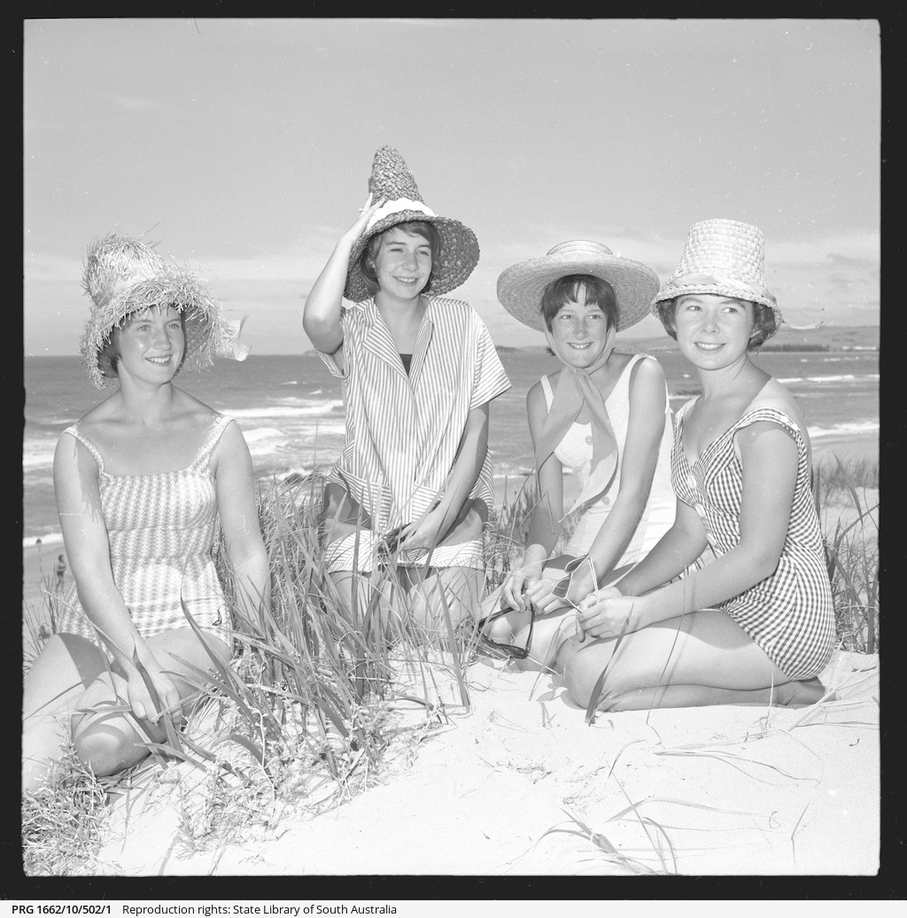 Holiday-makers at Chiton Rocks • Photograph • State Library of South ...
