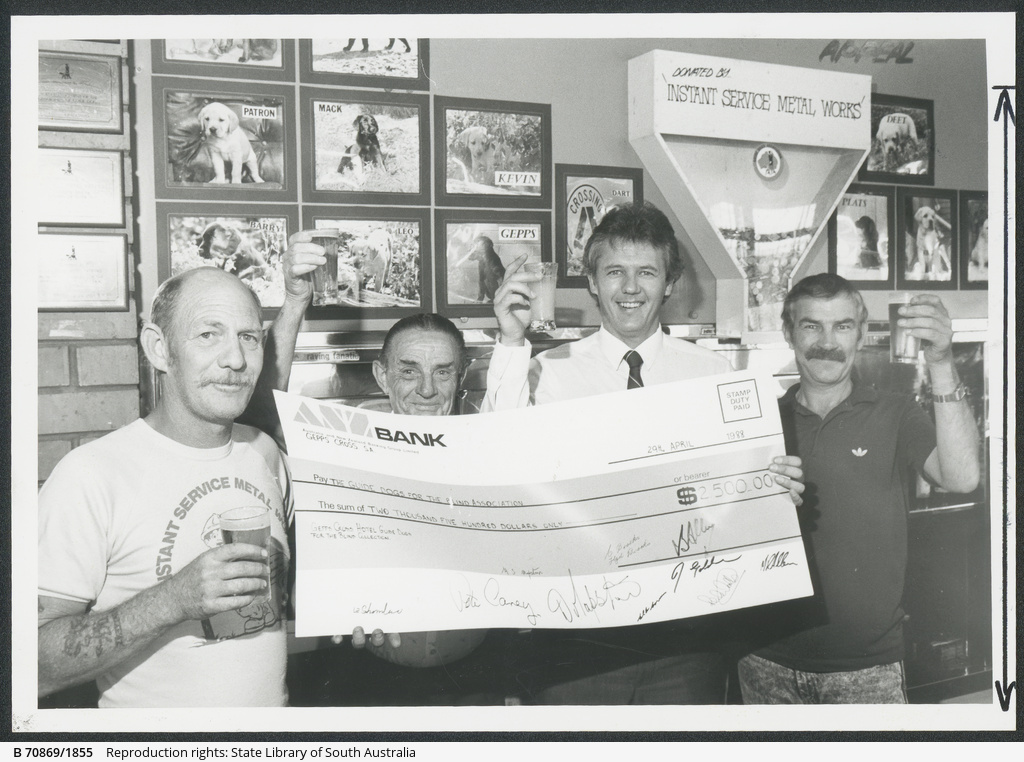Cheers! With the $2500 cheque at Gepps Cross Hotel are (left) John ...