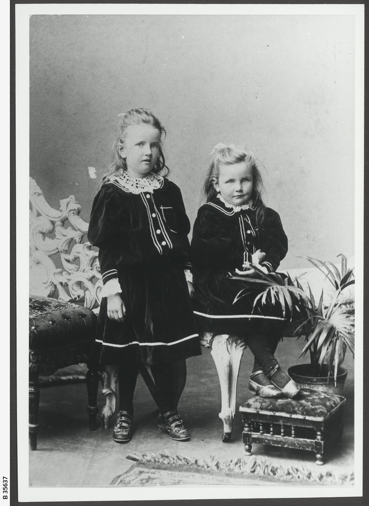 Hester and Eva Rogers • Photograph • State Library of South Australia
