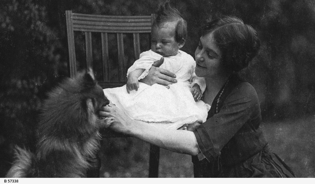 Mrs Jim Hayward and her son David • Photograph • State Library of South ...