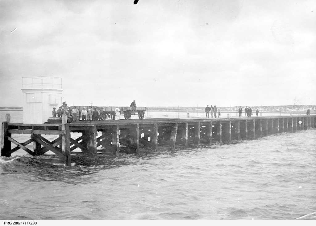 Moonta Bay jetty in South Australia • Photograph • State Library of ...