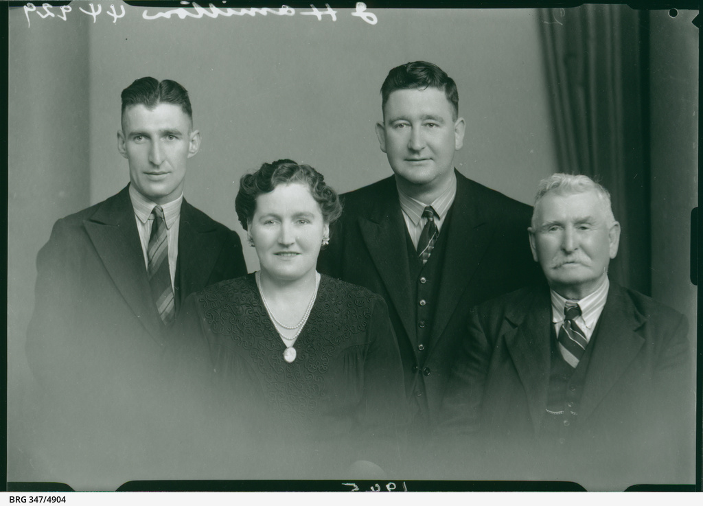Hamilton family • Photograph • State Library of South Australia