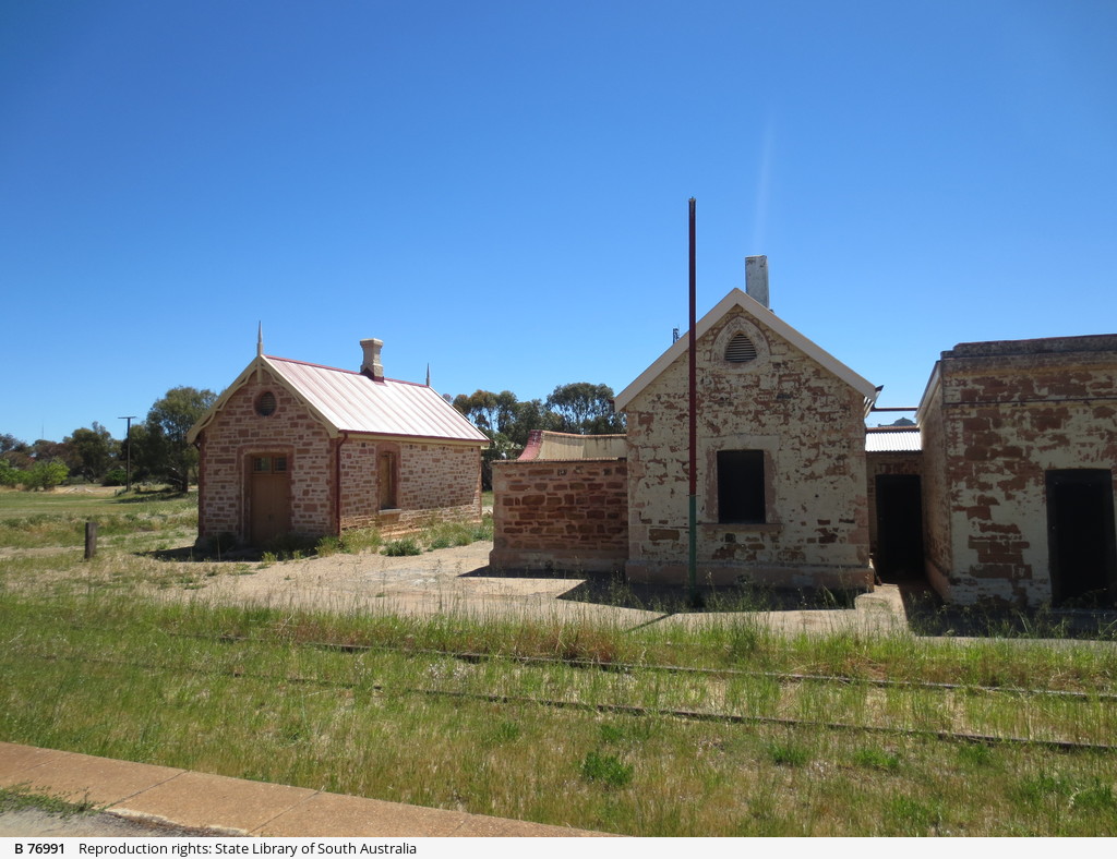 Terowie Railway Station • Photograph • State Library of South Australia