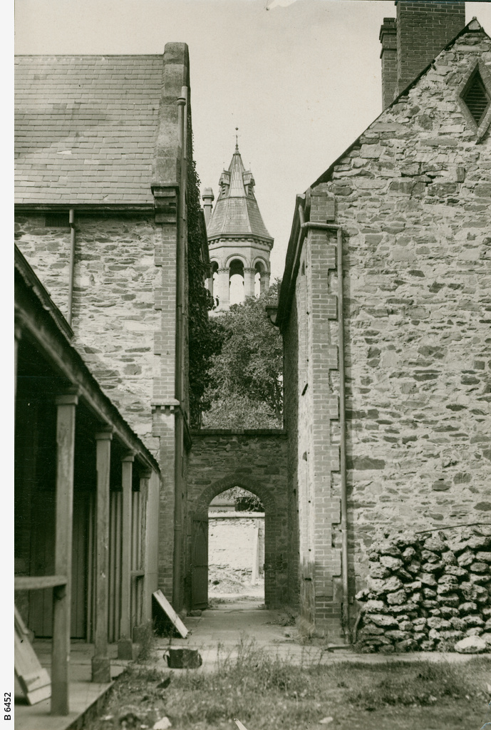 Destitute Asylum, Adelaide • Photograph • State Library of South Australia