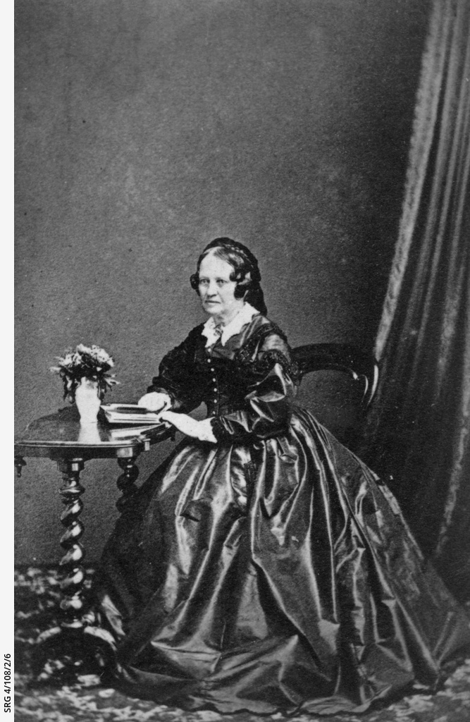 Portrait of Mrs Draper • Photograph • State Library of South Australia