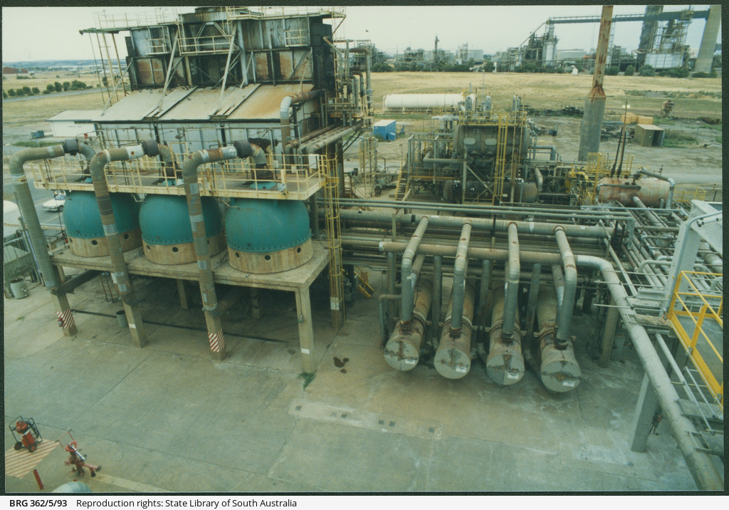 Photographs of Port Stanvac oil refinery, plant and staff • Manuscript ...