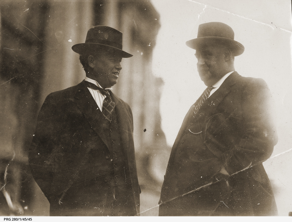 Premier John Gunn • Photograph • State Library of South Australia